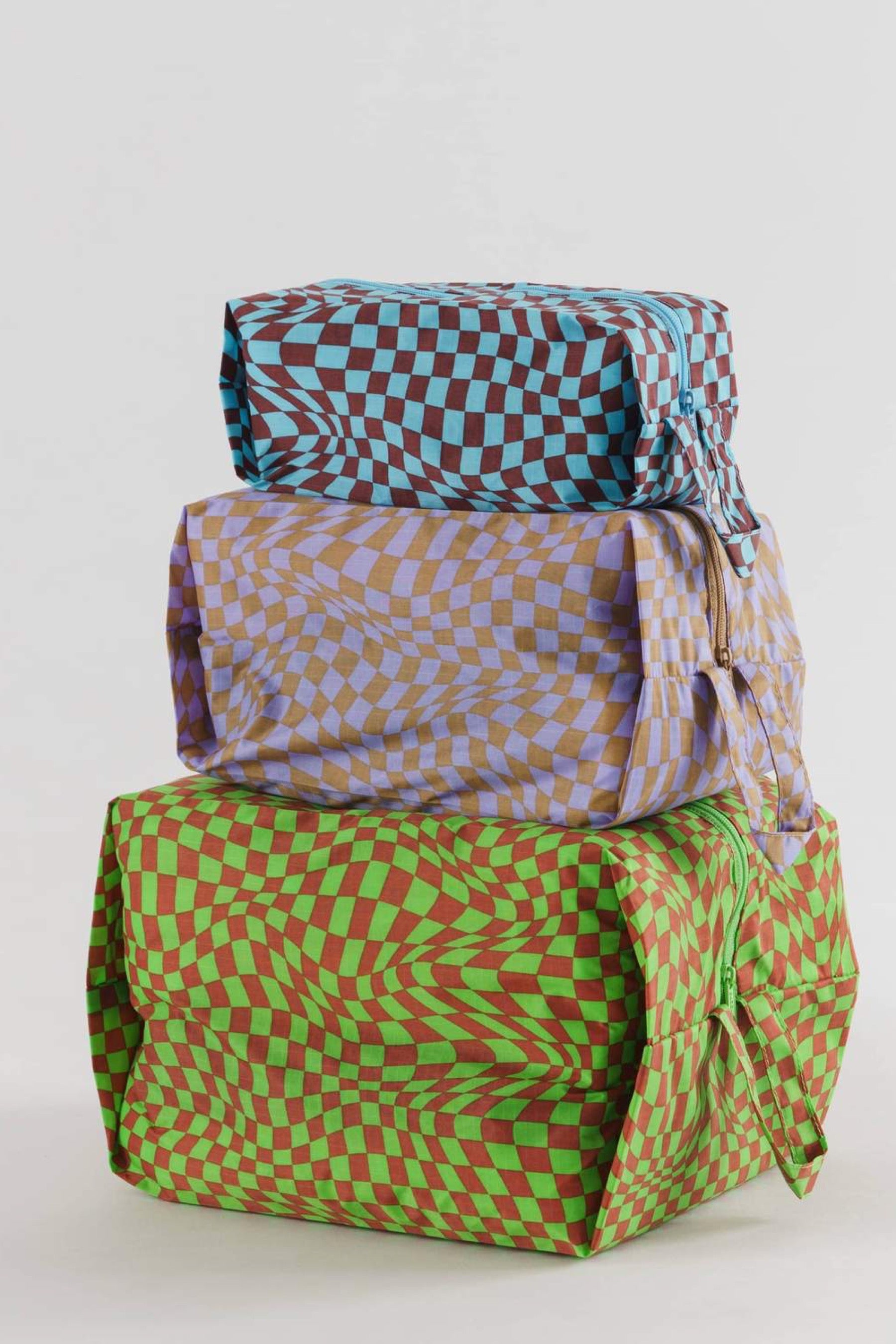 Trippy Checkers 3D Zip Set – Prism Boutique