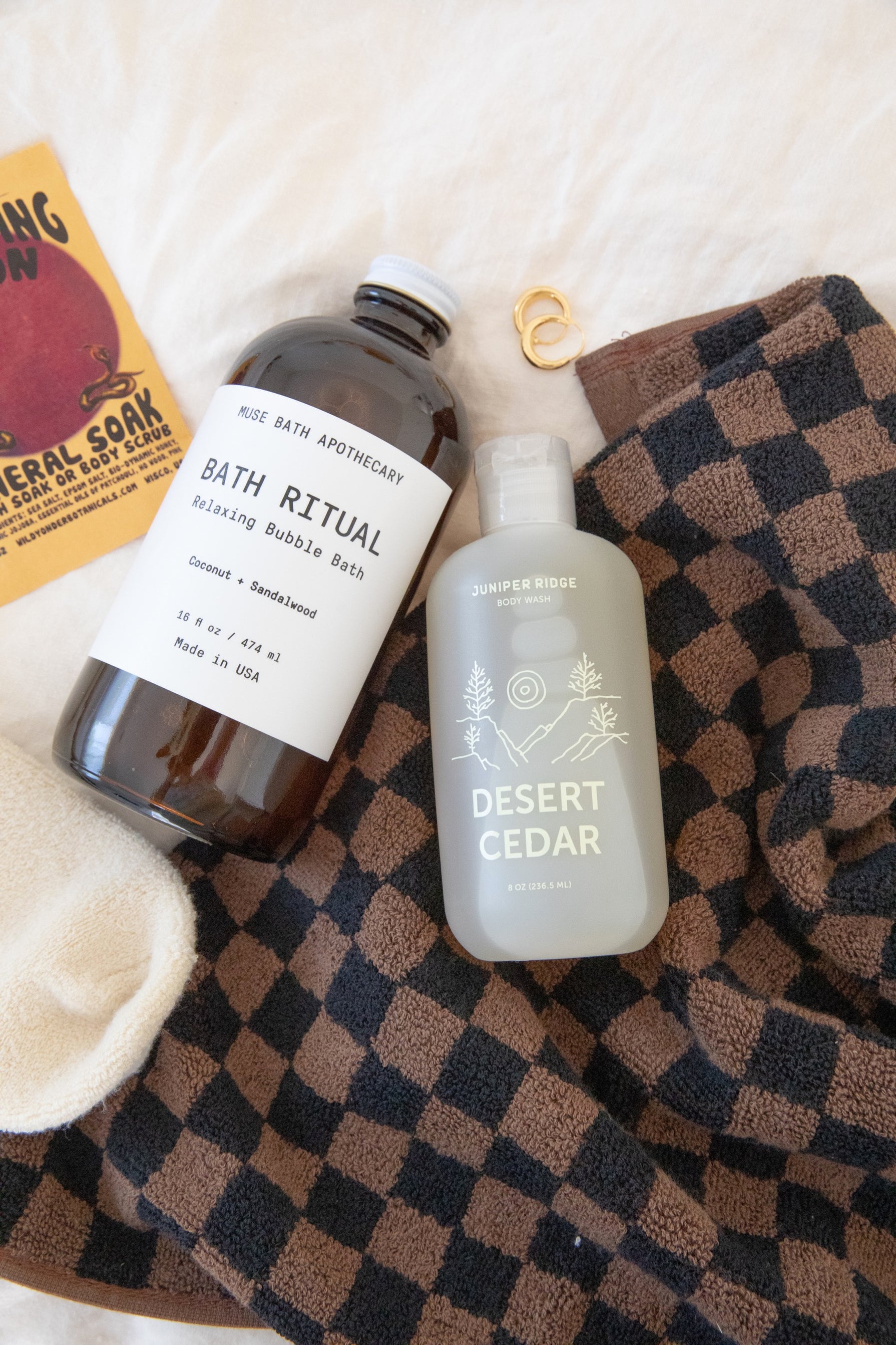 Desert Cedar Body Wash — Prism Boutique