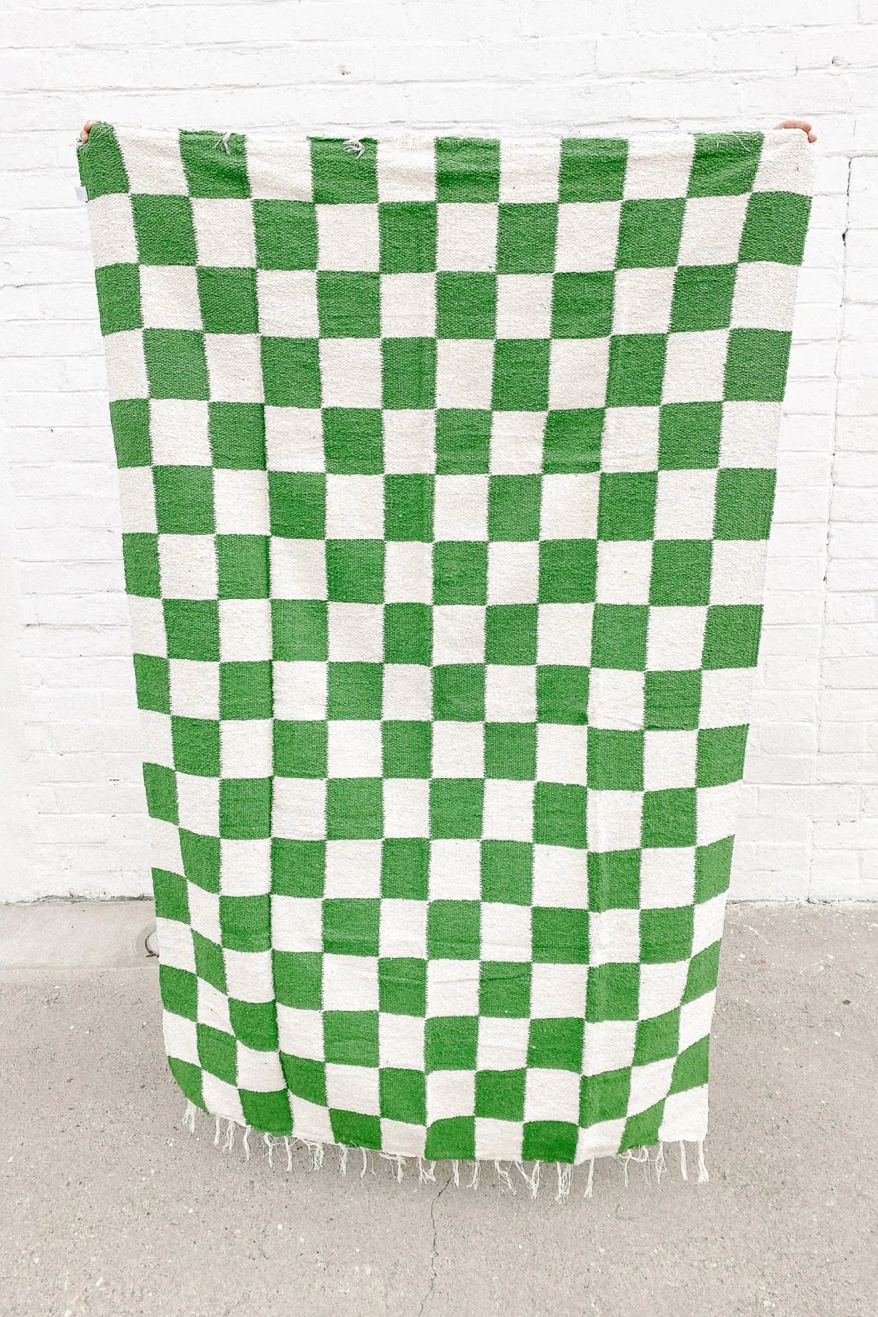 Avocado Laguna Checker Throw – Prism Boutique