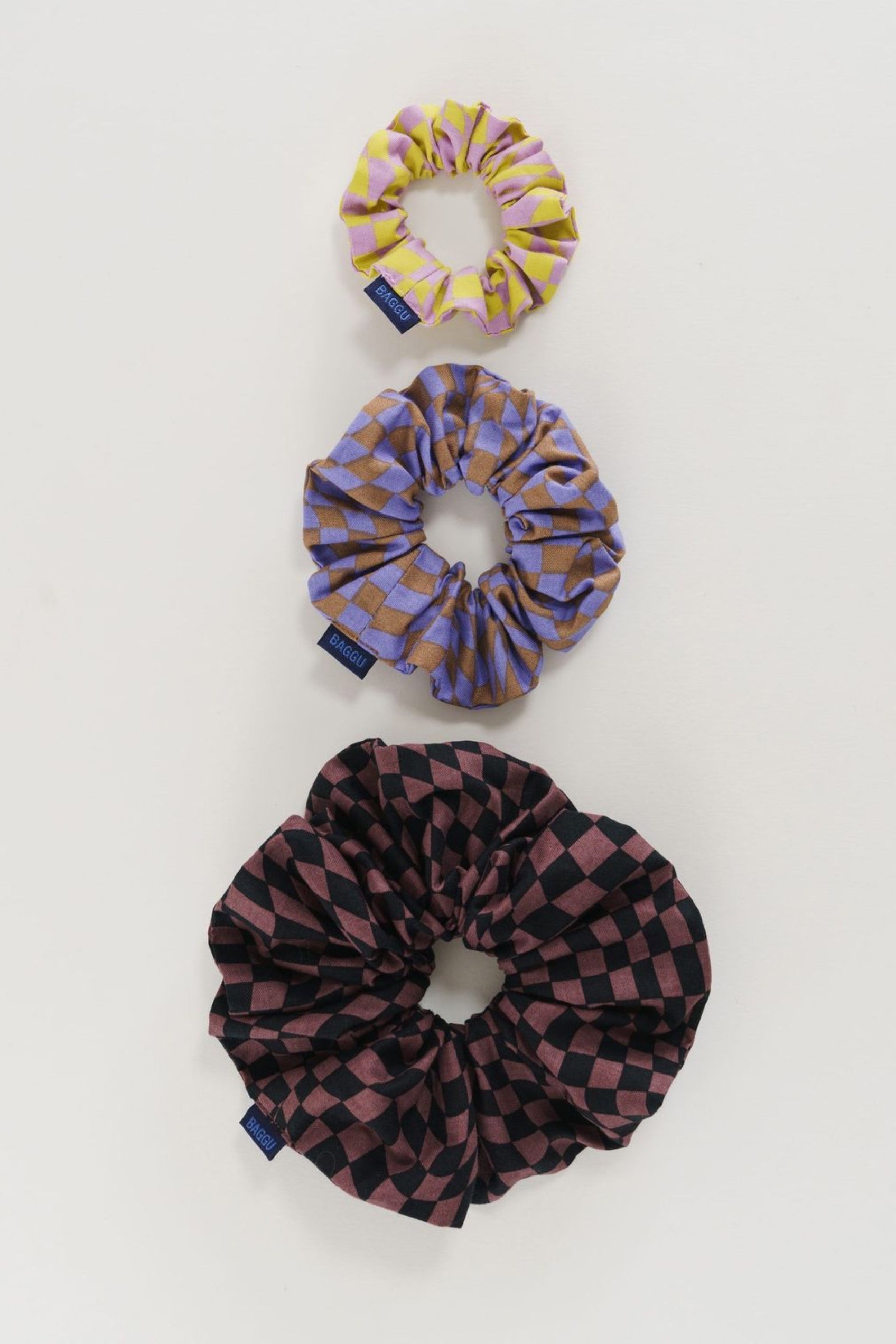 Trippy Checkers Scrunchie Set – Prism Boutique