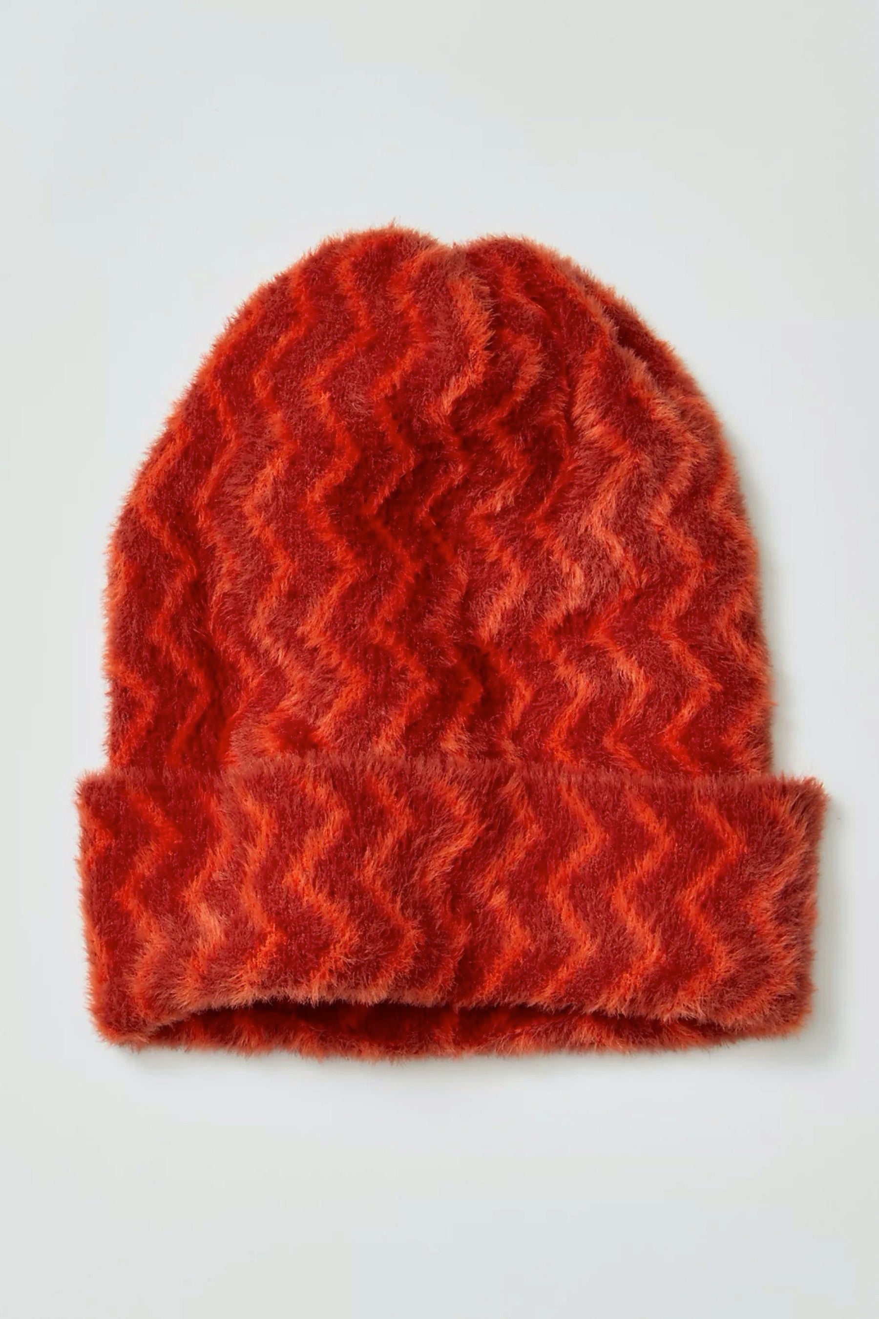 Raspberry Ziggy Fuzzy Beanie – Prism Boutique