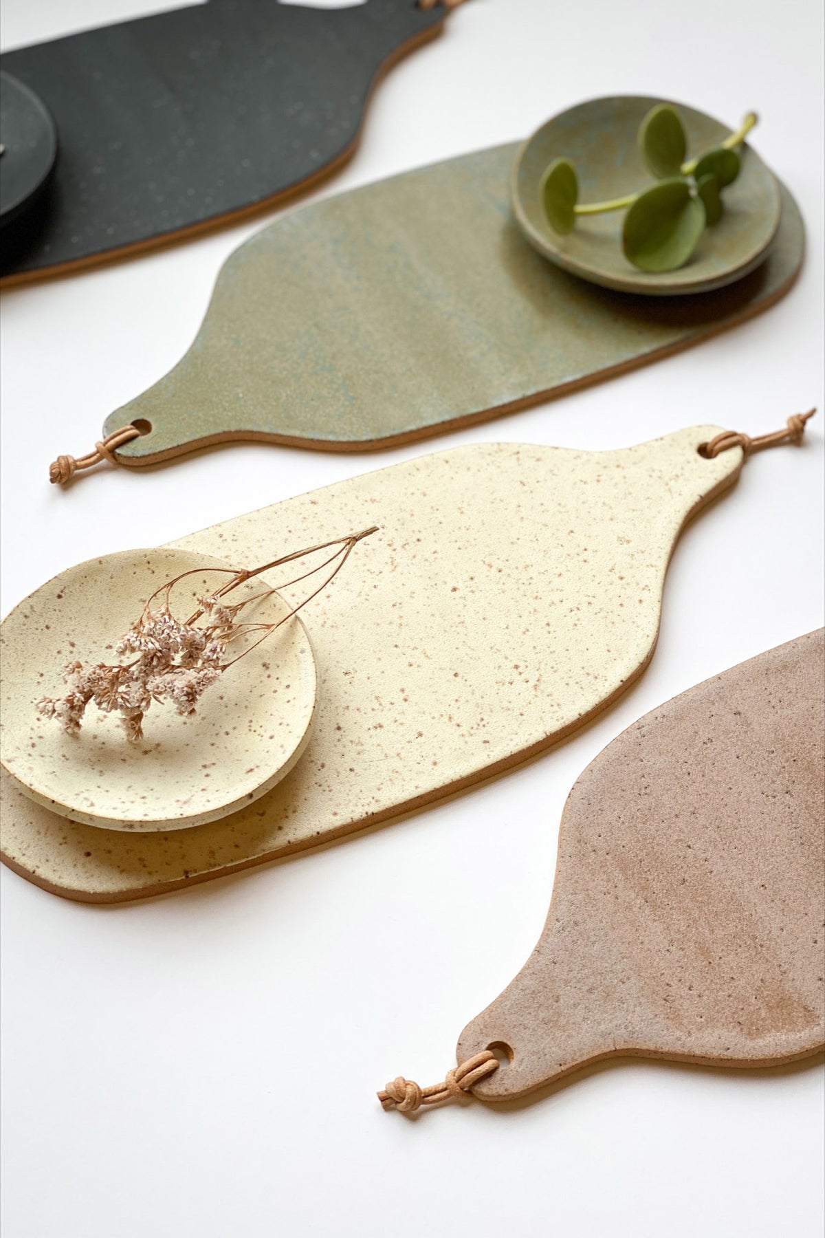 Cream Slab Serving Board — Prism Boutique